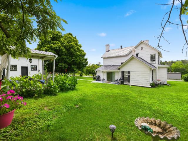 828 E Main Street