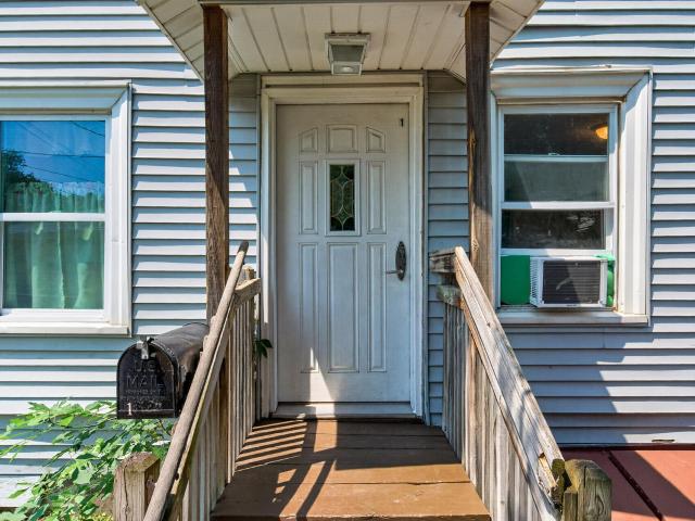 828 Englewood Avenue