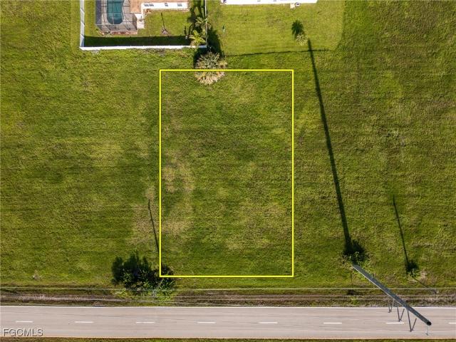 828 El Dorado Blvd N, Cape Coral, FL 33993 | MLS #2025002