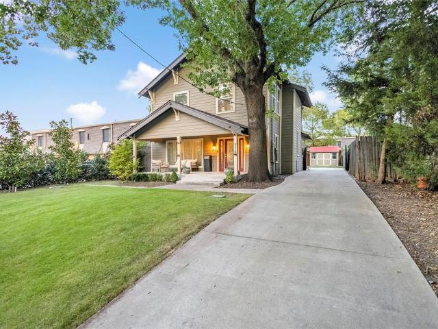 828 Elsbeth St, Dallas, TX 75208 | MLS #21202 | Compass