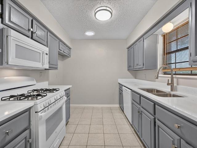 828 Haverford Lane