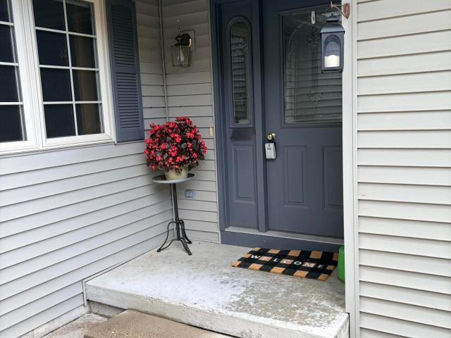 828 Highbanks Drive # 21