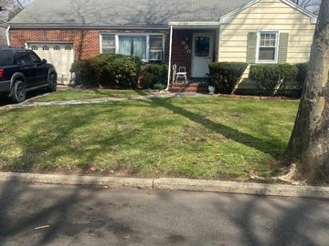 828 Huntington Ave, Plainfield, NJ 07063