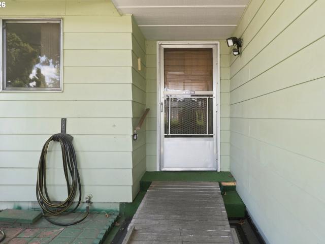 828 oregon way