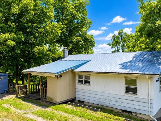 828 Lee Road