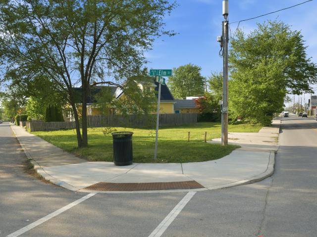 828 Shelby Street