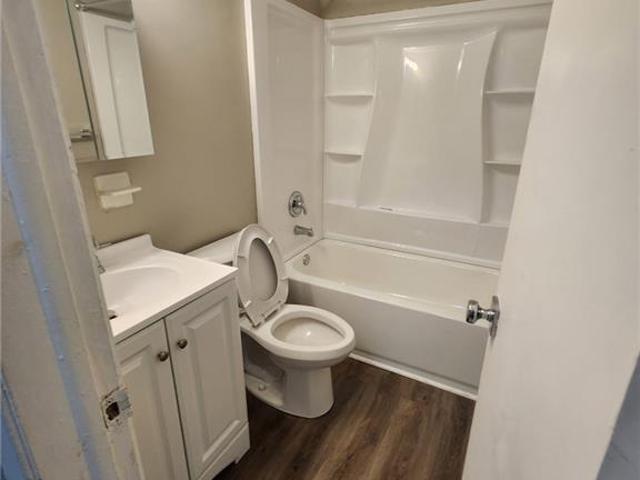828 Spencer Ct