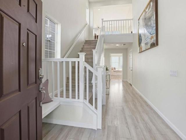 828 Steve Courter Way