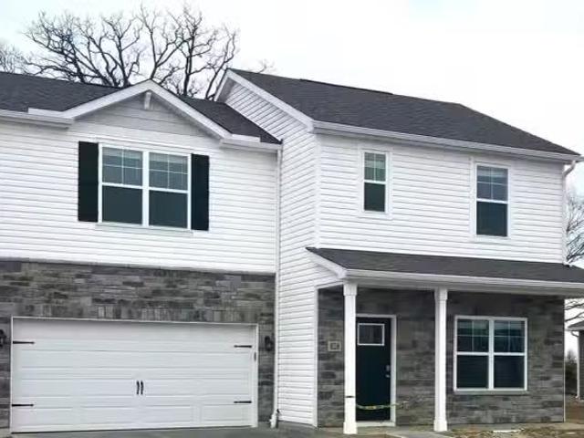 828 Sunny Vale Drive, Delaware, OH 43015