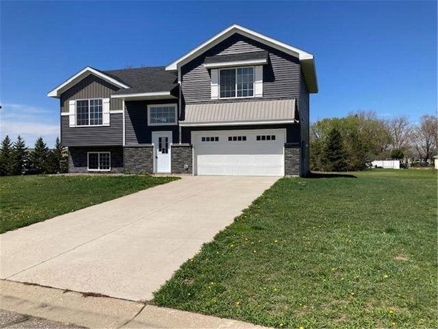 828 Poplar Dr SE, Kimball, MN 55353