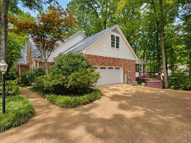 828 pearson oaks dr