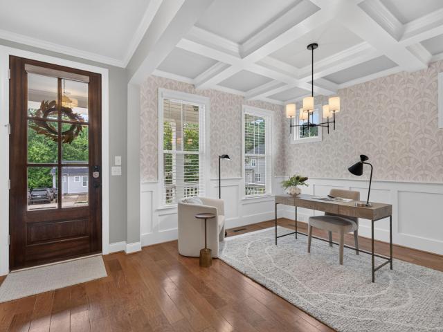828 Rambling Oaks Lane