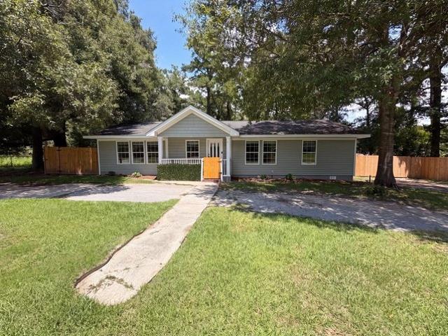 828 W 2nd North St, Summerville, SC 29483