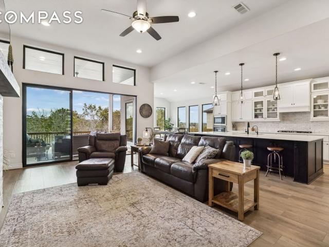 828 Teakmill Trail, San Marcos, TX