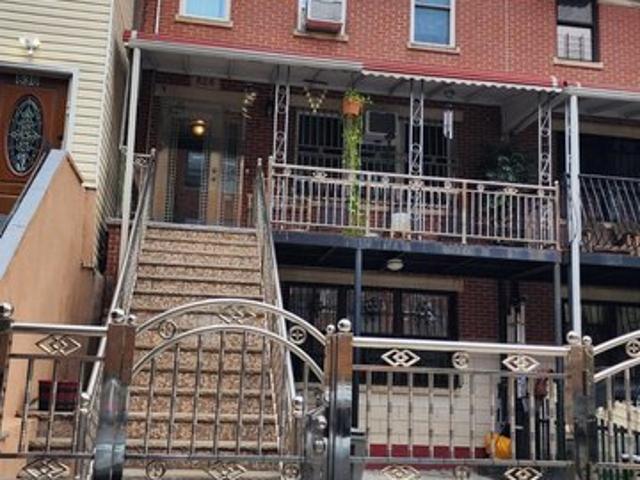 828 Tinton Ave, Bronx, NY 10456