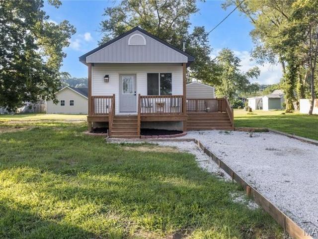 828 Vest Ave, Valley Park, MO 63088