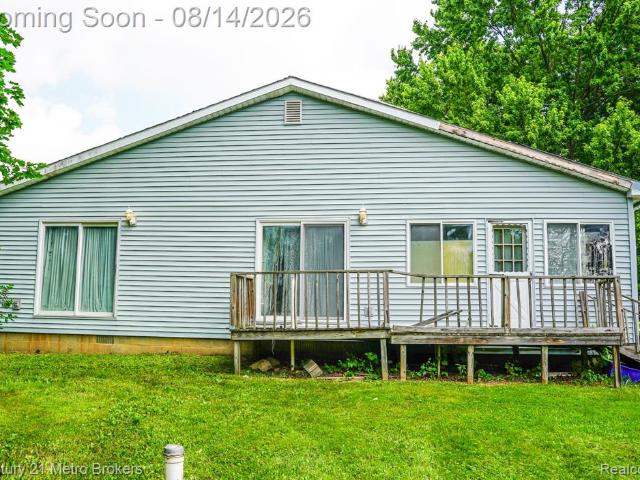 8294 Davison Road