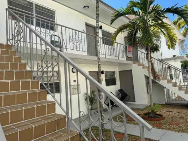 8295 NE Miami Ct #5, Miami, FL 33138