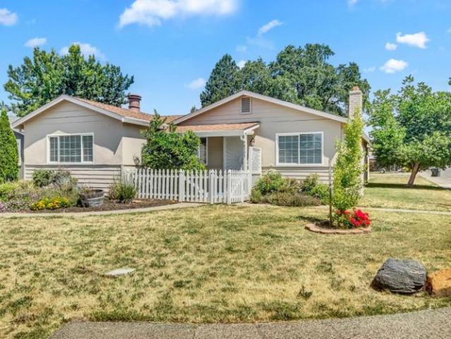 8295 Deseret Ave, Fair Oaks, CA 95628
