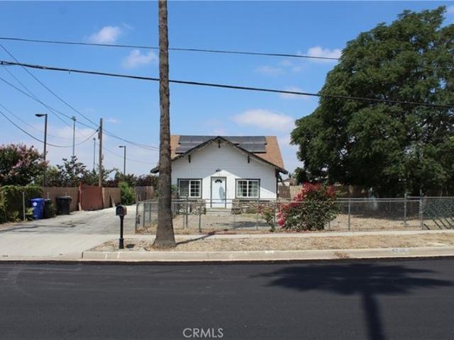 8296 Cypress Ave, Fontana, CA 92335