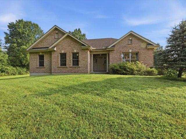 8296 Kelly Rd, Burlington, KY 41005