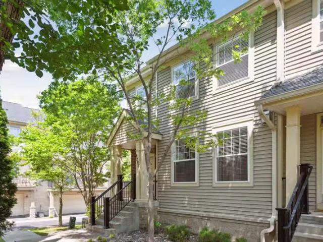 8296 Townsend Dr, Eden Prairie, MN 55344 MLS #6688285