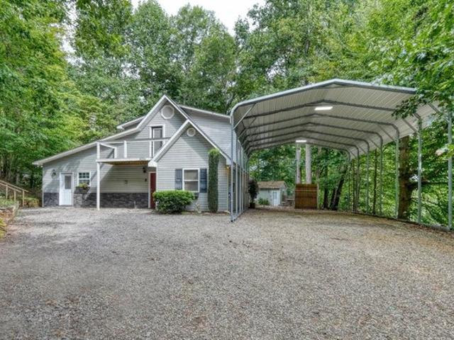 8296 True Love Mountain Rd, Young Harris, GA 30582