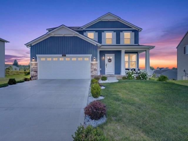 8297 Brickley St SE, Byron Center, MI 49315