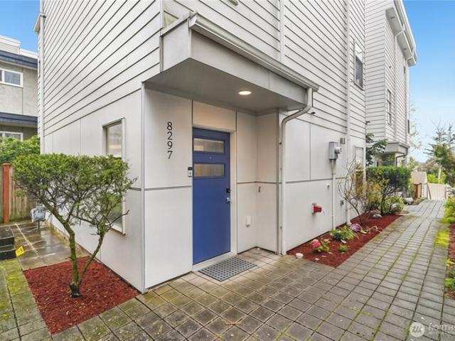 8297 5th Ave NE, Seattle, WA 98115