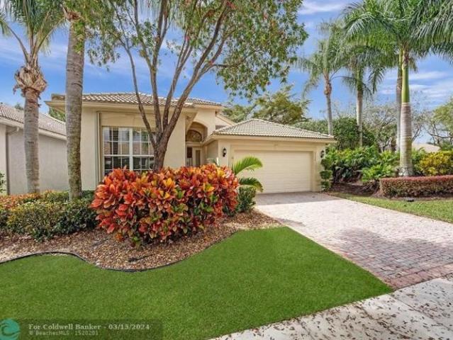 8298 La Jolla Vista Ln, Lake Worth, FL 33467
