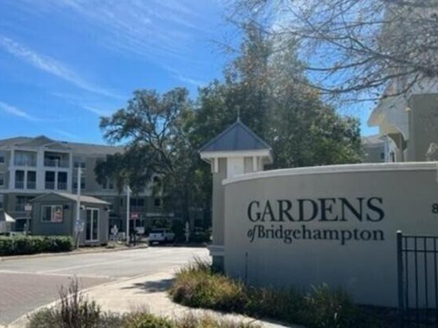 8290 Gate Pkwy W Unit 806, Jacksonville, FL 32216