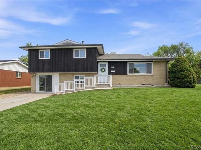 8290 Louise Dr, Denver, CO 80221
