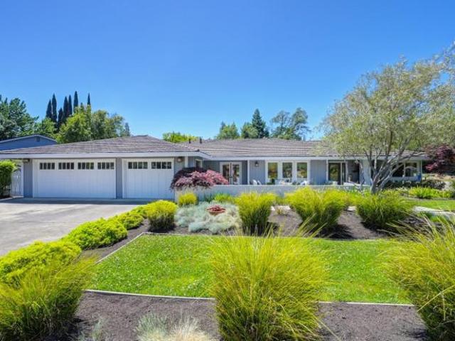 8290 W Hidden Lakes Dr, Granite Bay, CA 95746