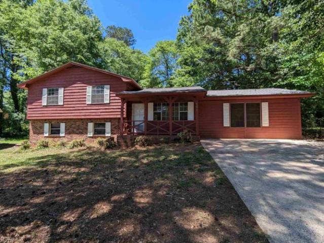 8291 Englewood Trail, Riverdale, GA 30274