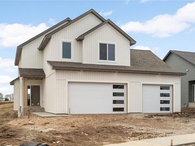8292 th St W, Lakeville, MN 55044