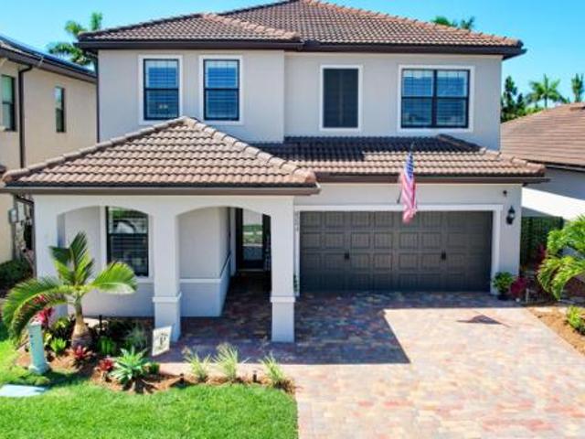 8293 Hanoverian Dr, Lake Worth, FL 33467