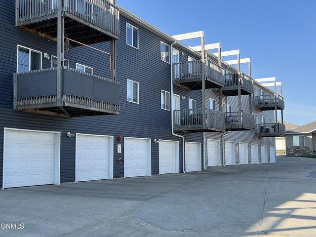 829 Canada Ave Unit 2, Bismarck, ND 58503