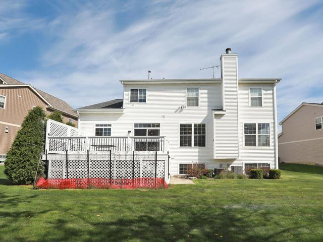 829 Clover Ridge Ln, Itasca, IL 60143 | MLS #12625