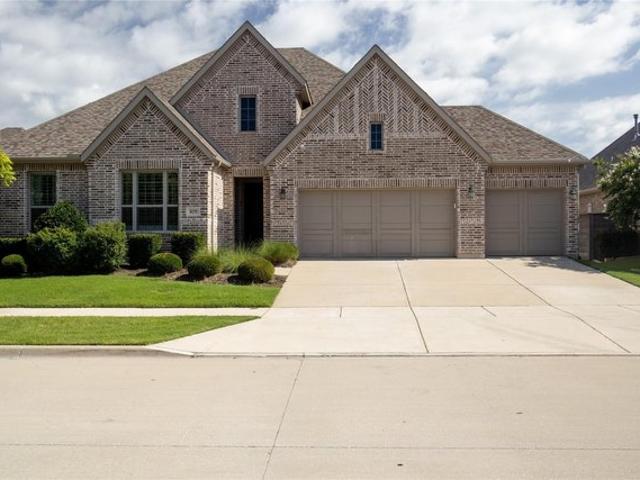 829 Boardwalk Way, Little Elm, TX 76227