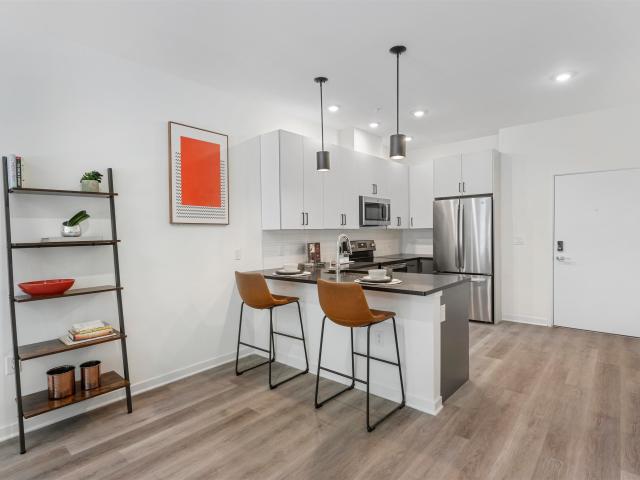 829 Garfield Ave # 208