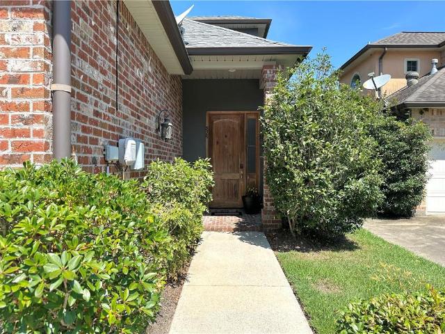 829 Decatur Street