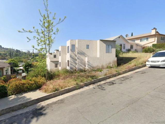 829 E 4th Ave, Unit 13, Escondido, CA 92025 | MLS #260008