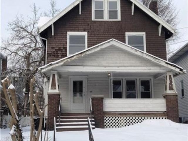 829 Elmore Ave, Akron, OH 44302
