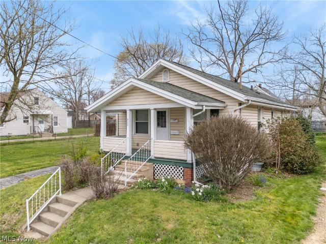 829 Indian Trail