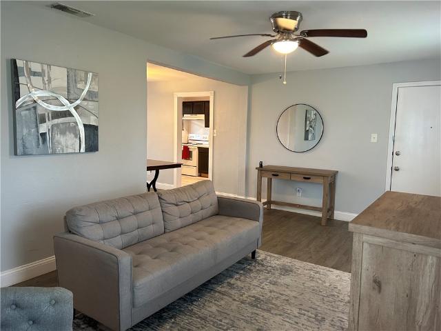 829 Indiana Ave, Unit 4, Corpus Christi, TX 78404 | MLS #462992 | Compass