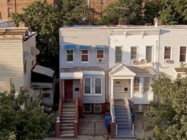 829 Jennings St, Bronx, NY 10459