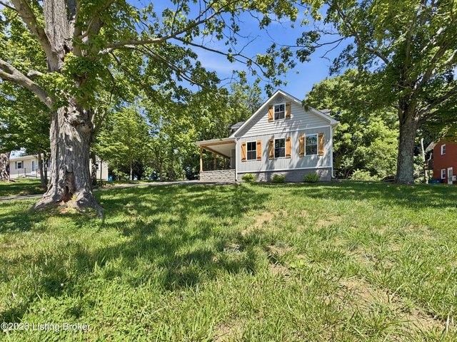 829 Old State Rd, Brandenburg, KY 40108