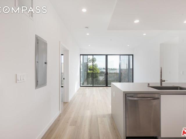 829 Larrabee St 104, West Hollywood, CA