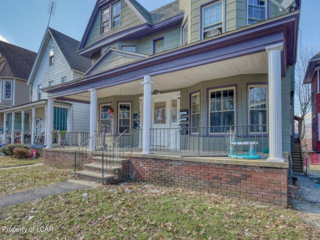 829 Monroe Avenue