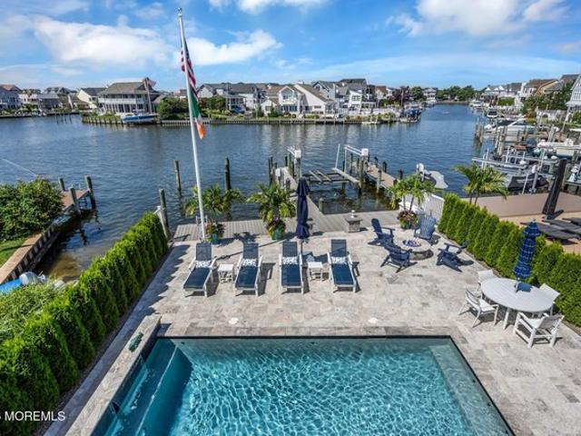 829 North Dr, Brick, NJ 08724